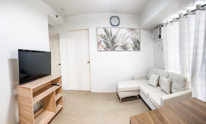 New Avida Cebu 2br(100mbps,6pax) - Cebu