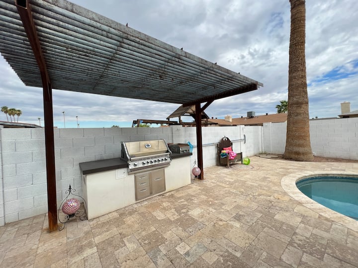 Modern 70’s Home With Pool In N Phoenix - Phoenix, AZ