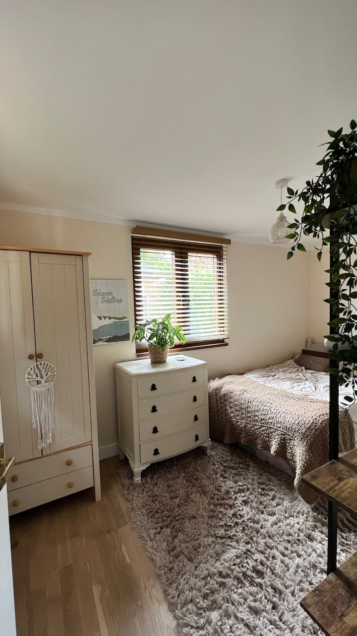 Room With En-suite Bathroom - Saffron Walden