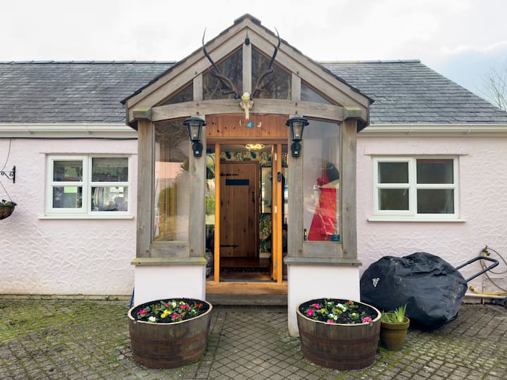 A Perfect Weekend Get Away With Cooked Breakfast - Anglesey