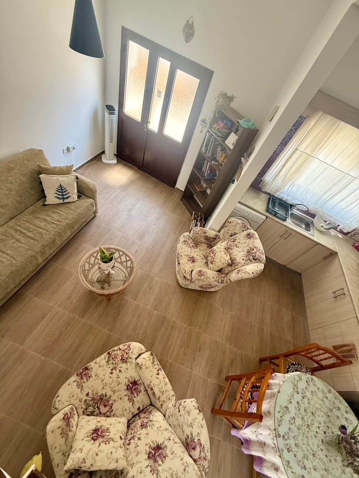 Arsinoe Guest House, 2+1 Entire House - Famagusta