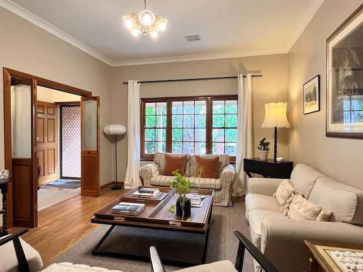 Charming Character Cottage |Quiet Retreat Near Cbd - Adelaide