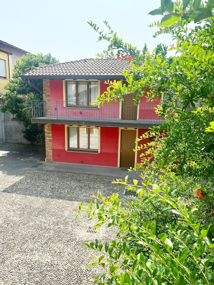 Cozy Studio Near Bergamo Airport - Bergamo