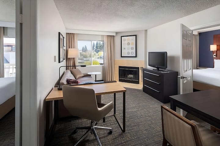 Perfect For Groups! 2 Spacious Units, Free Bfast - San Diego, CA