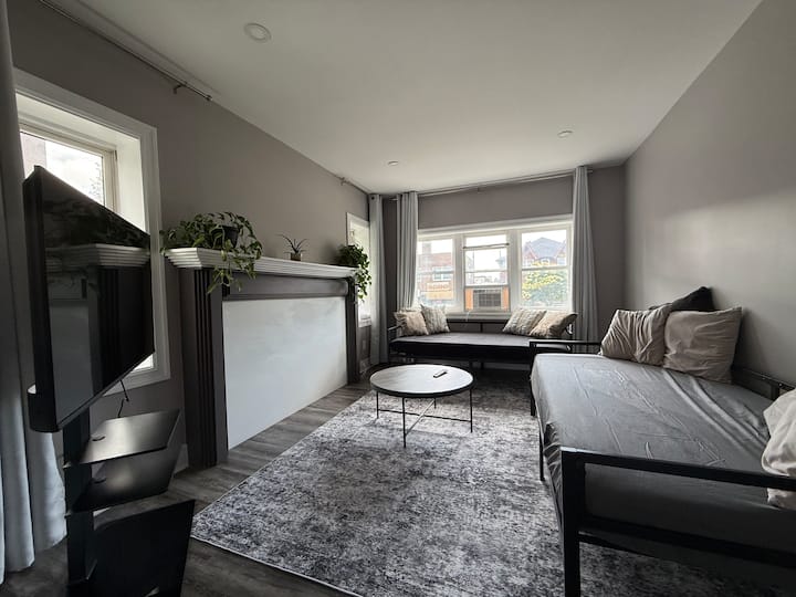 Affordable 2 Bedroom Apartment - Windsor