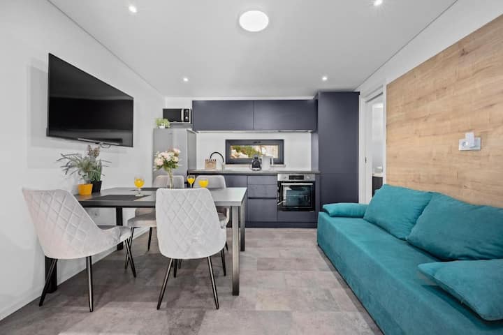 Kasthouse Yellow By Vellaris, Luxury Mobile Home - Mali Lošinj