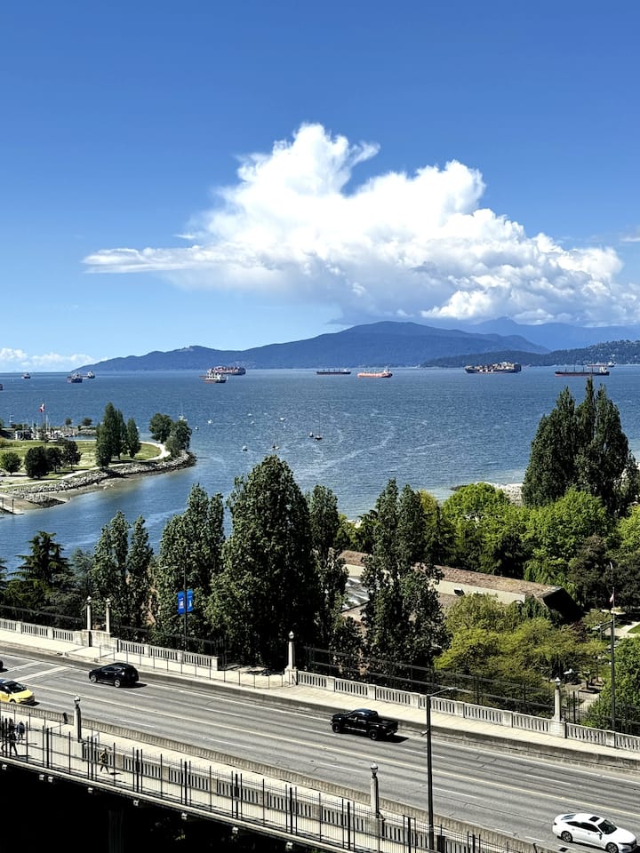 Stunning Ocean (Sound Of Waves) - Vancouver