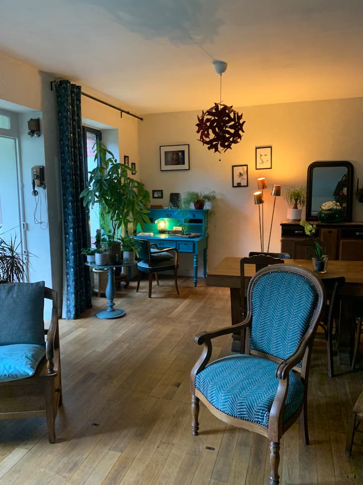 Paisible Maison - Laval, France