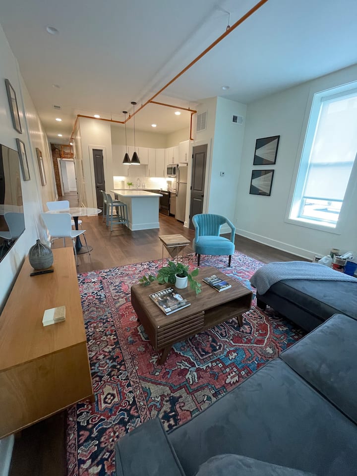Lager Ii Modern Loft - Nulu/downtown - Louisville, KY