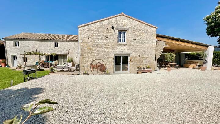 Domaine & Gîtes De Charme Dans Une Ferme Avec Spa - Châtelaillon-Plage