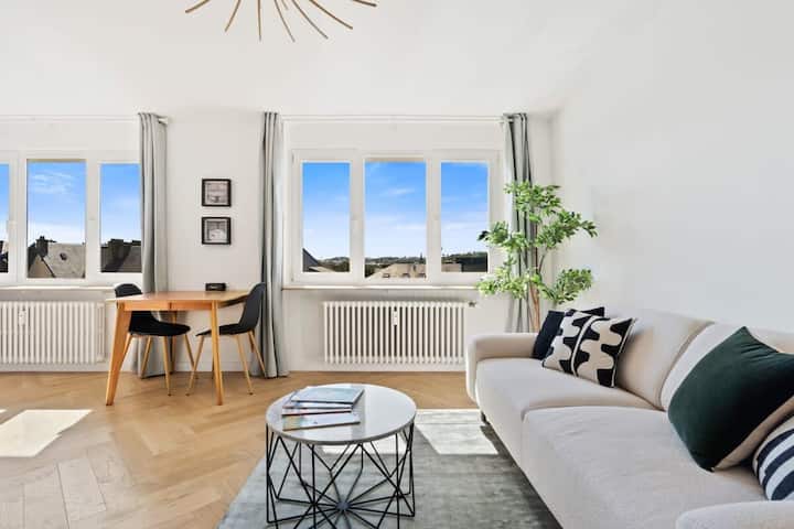 Modern Studio With Kitchen In Prime Location - Luxembourg