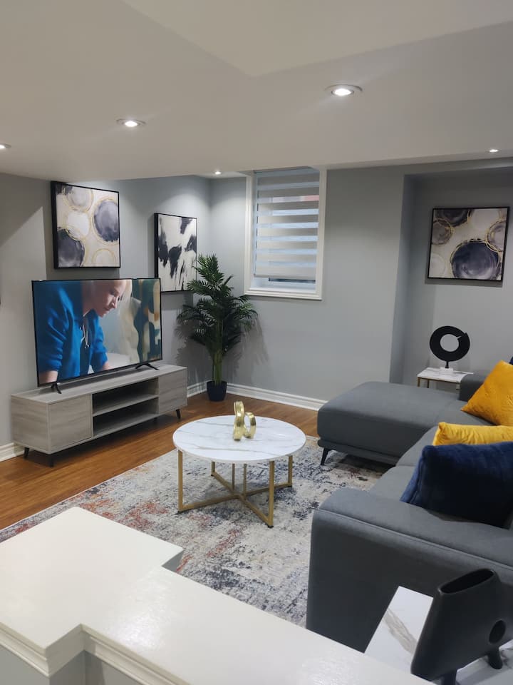 Elite Living In Brampton. - Brampton