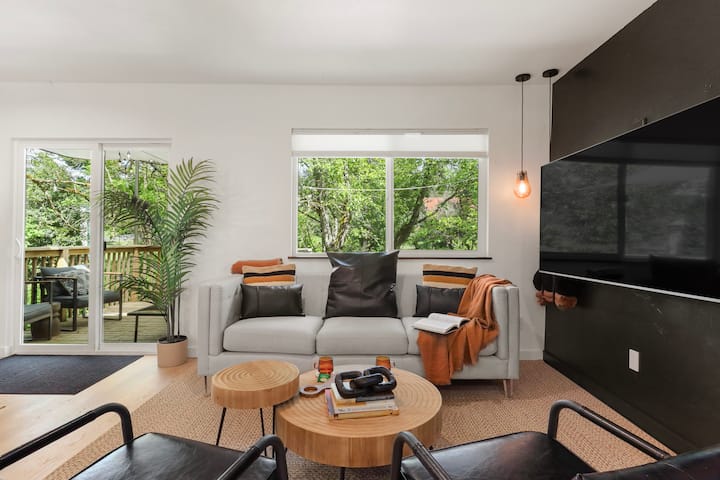 Casa Maria *Stylish Creekside 2 Bdr* - Carson, WA