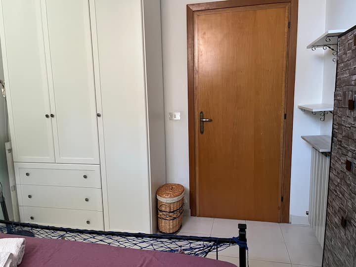 Stanza Acqua Marina - Imperia