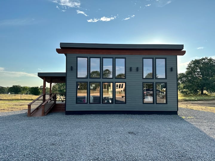 Barely Behaving Cabin - Broken Bow, OK