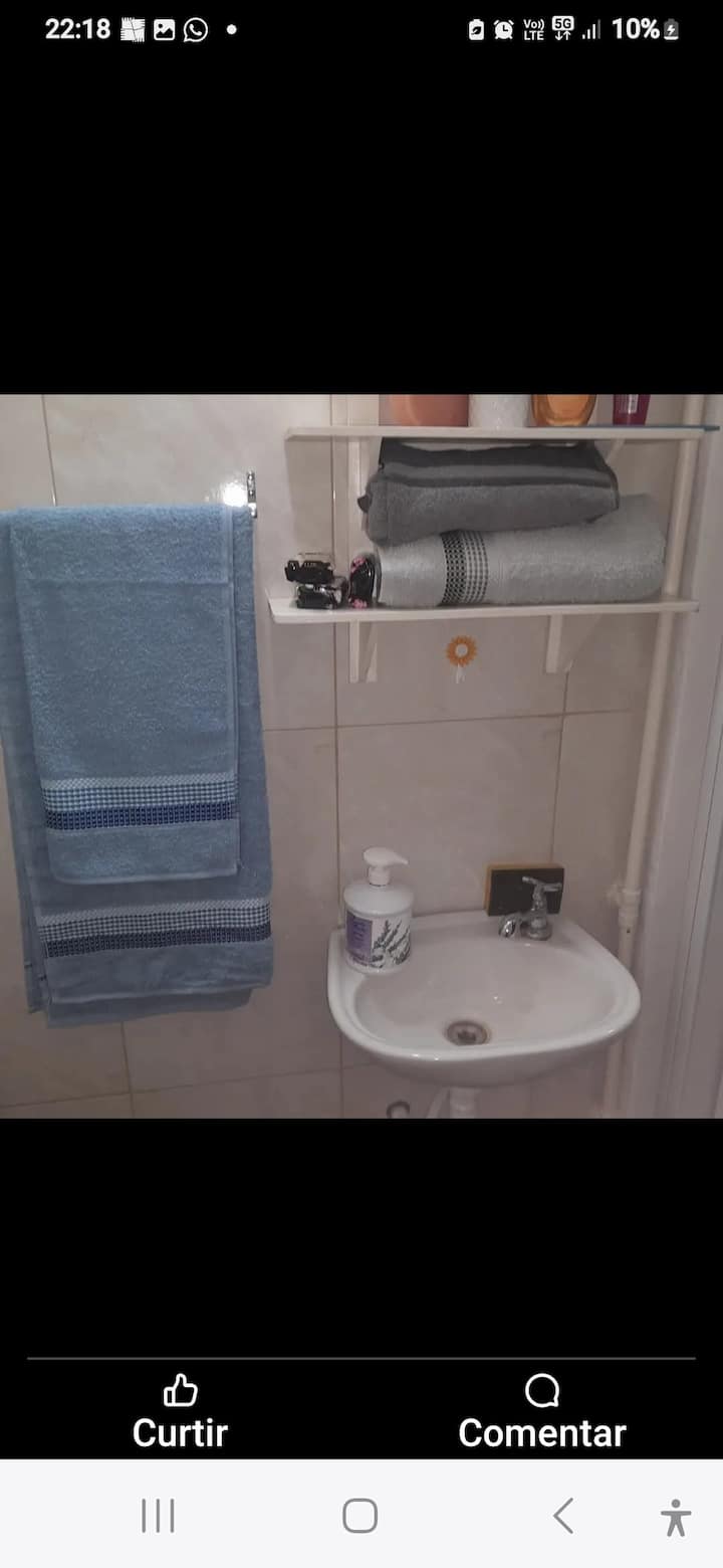 Kitinetinho Compacto E Aconchegante - 1 Hospede - Brazil