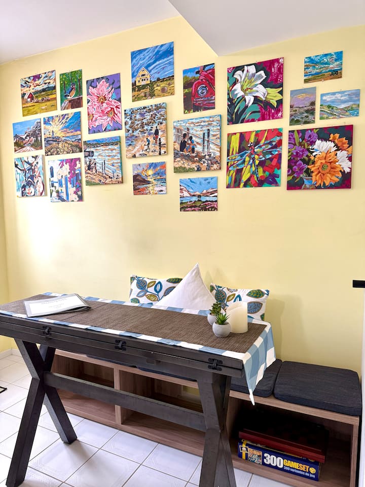 Creative Cozy Escape Near The Lake - Ajax