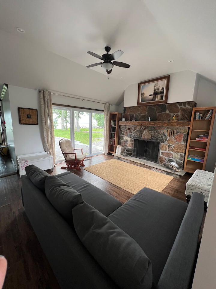 Waterfront Simcoe Cottage 3 Br - Georgina