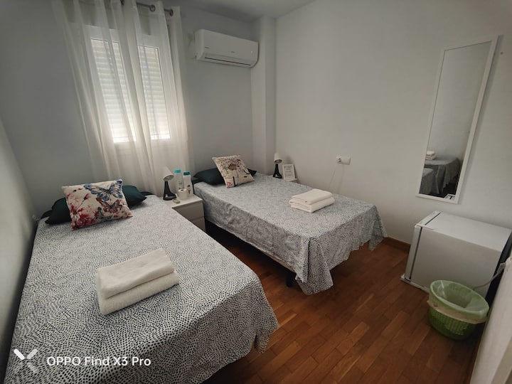 Private Room - Málaga