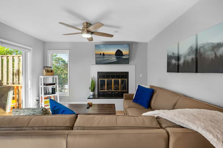 Sandcastle B4 - Cannon Beach, OR