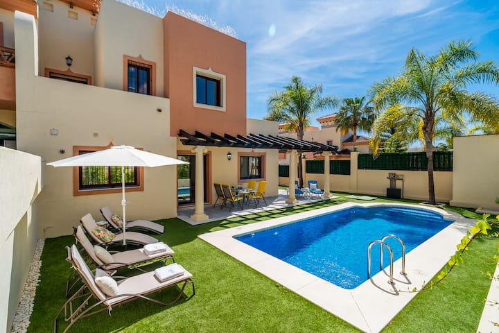Cubo's Casa Ilios Los Nebrales - Costa del Sol