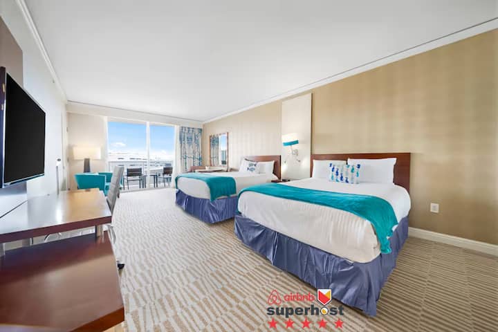 Amazing Suite In An Exclusive Luxury Beach Resort - Sunny Isles Beach, FL