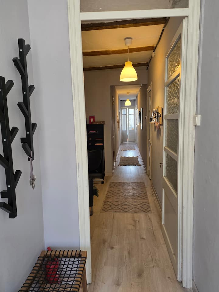 Apartamento Amueblado – Estanc Temp 32 Noches Mín. - Súria