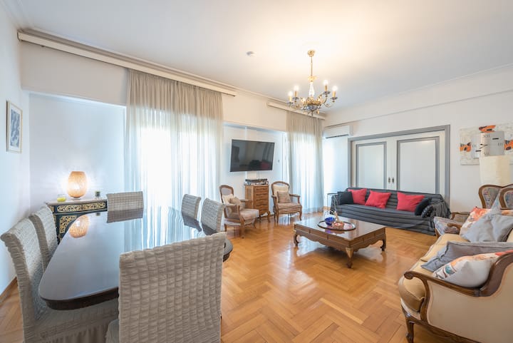 Filoikos Reunion Central Mansion 5br 3ba - Griechenland
