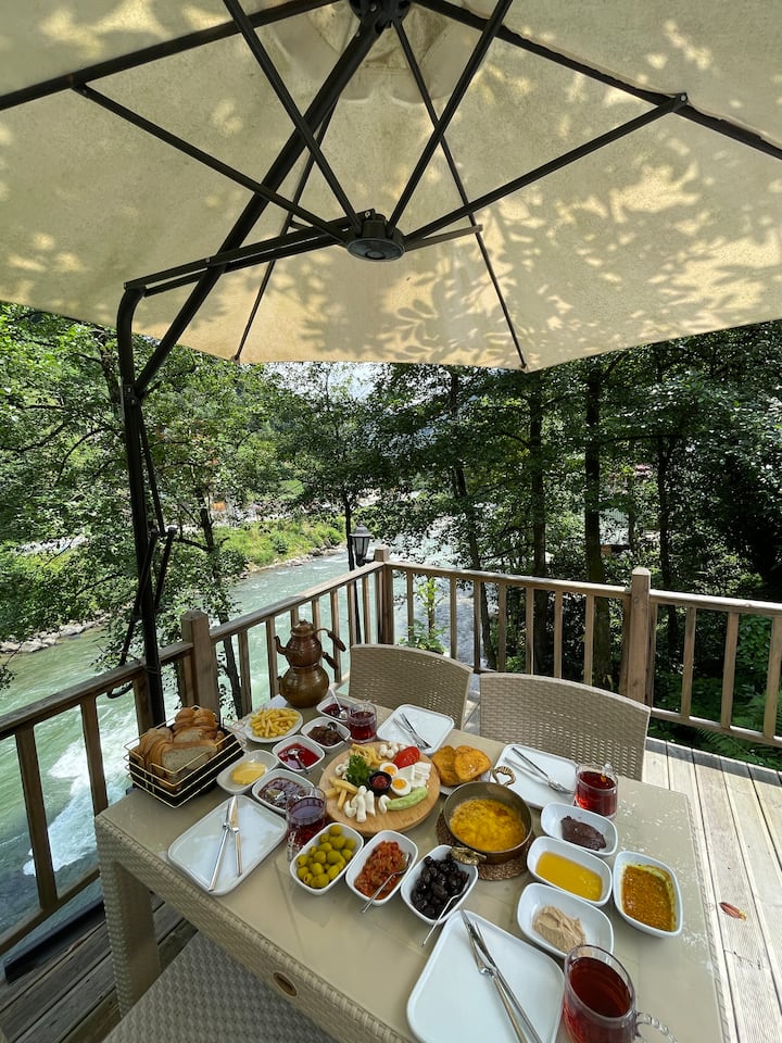 Iva River 103 Jakuzi - Çamlıhemşin
