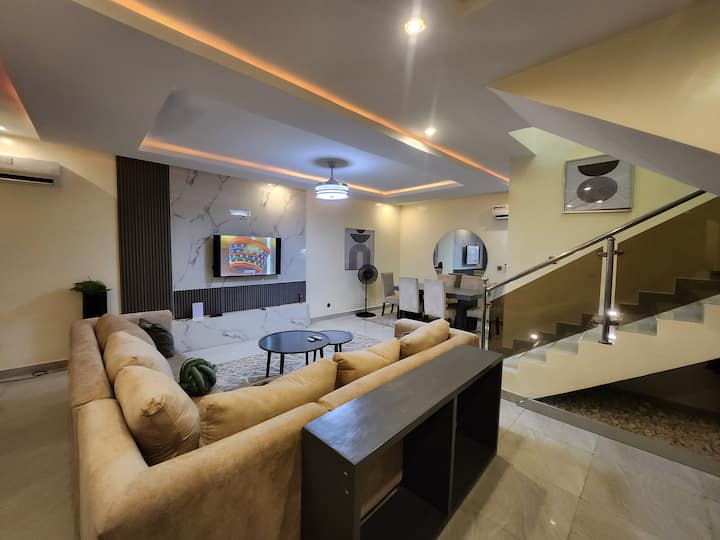 Luxury 2 Bedrm Duplex In Abraham Adesanya Layout - Nigeria