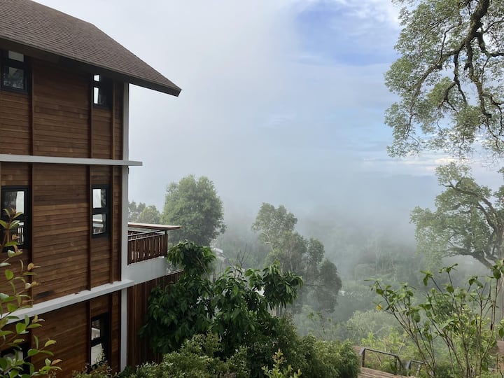 Staycation On Cloud: Off-city Experience@chiangmai - Mae Taeng