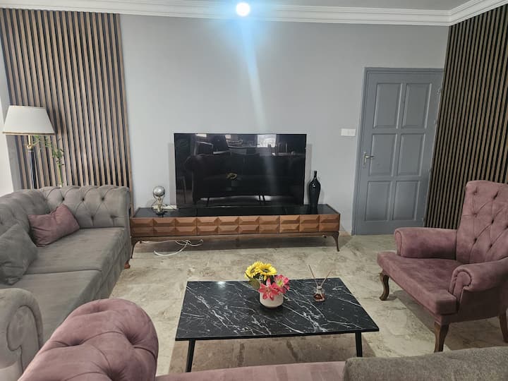 Furnished 3 Bedroom Luxe Holiday Home - Girne
