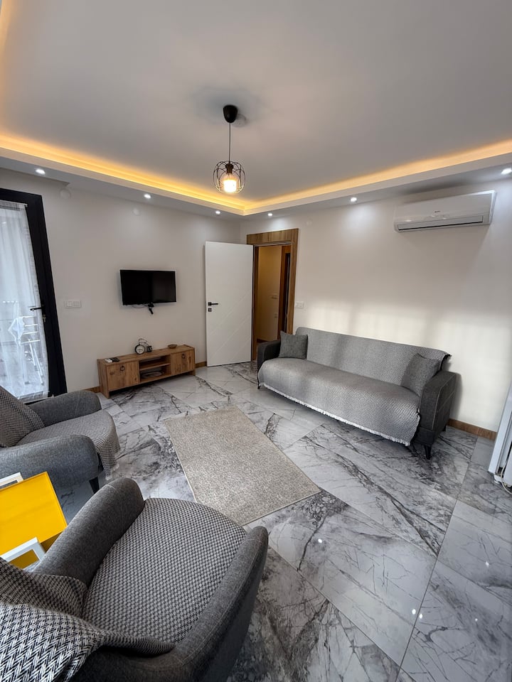 Denize 1 Dakika | Yeni Daire - Ayvalık