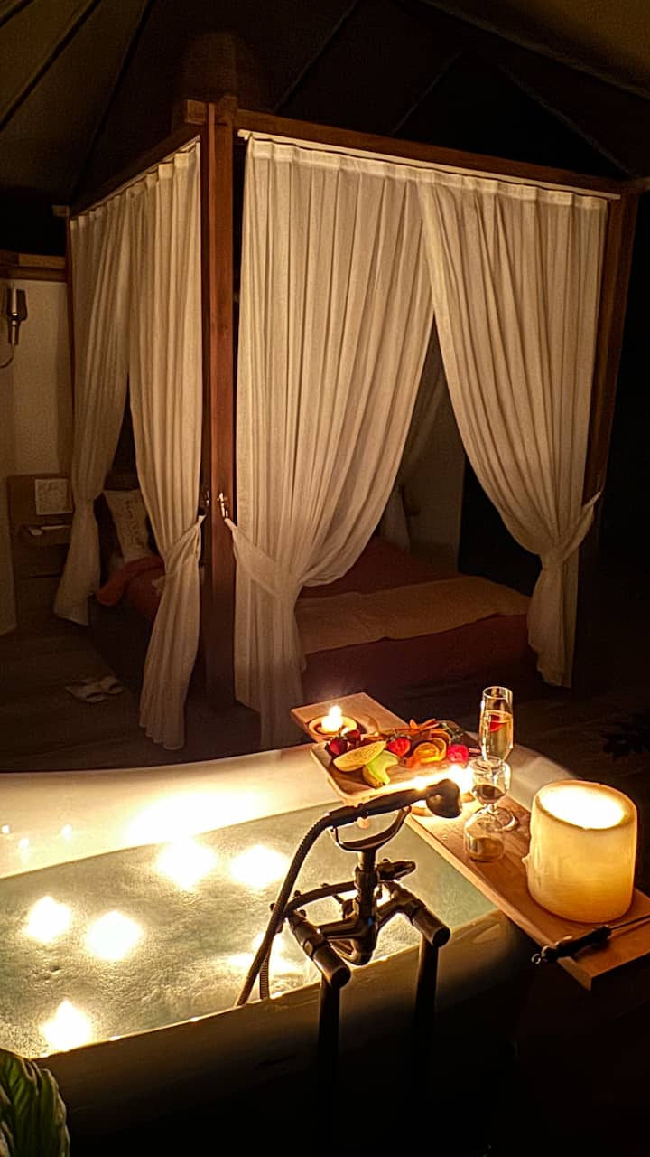 Daısy Suıte / Honeymoon (ÖZel Safarı Tent) - Faralya