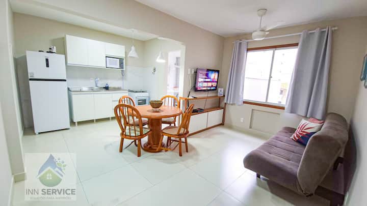 Eem33 - Pequeno Conforto Centrobc - Esq. Av Brasil - Balneário Camboriú