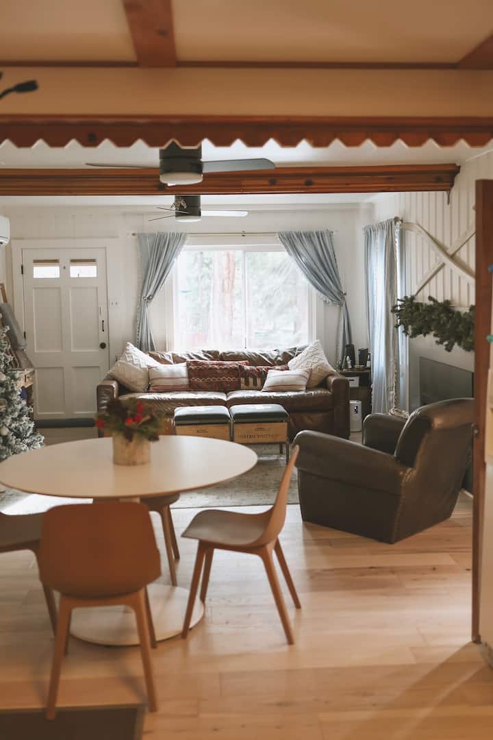 Pet Friendly 2bed/2bath Cabin In Kings Beach - Lake Tahoe