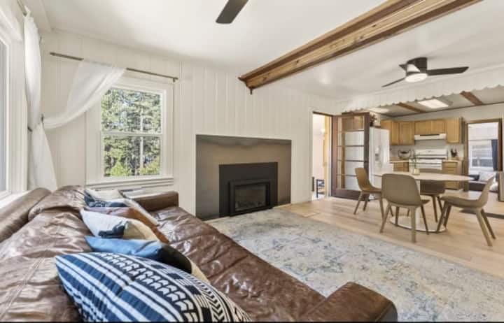 Pet Friendly 2bed/2bath Cabin In Kings Beach - Incline Village