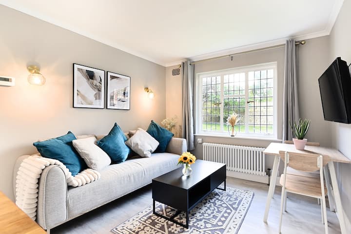 Walnut Tree House - Garden Flat - Littlehampton