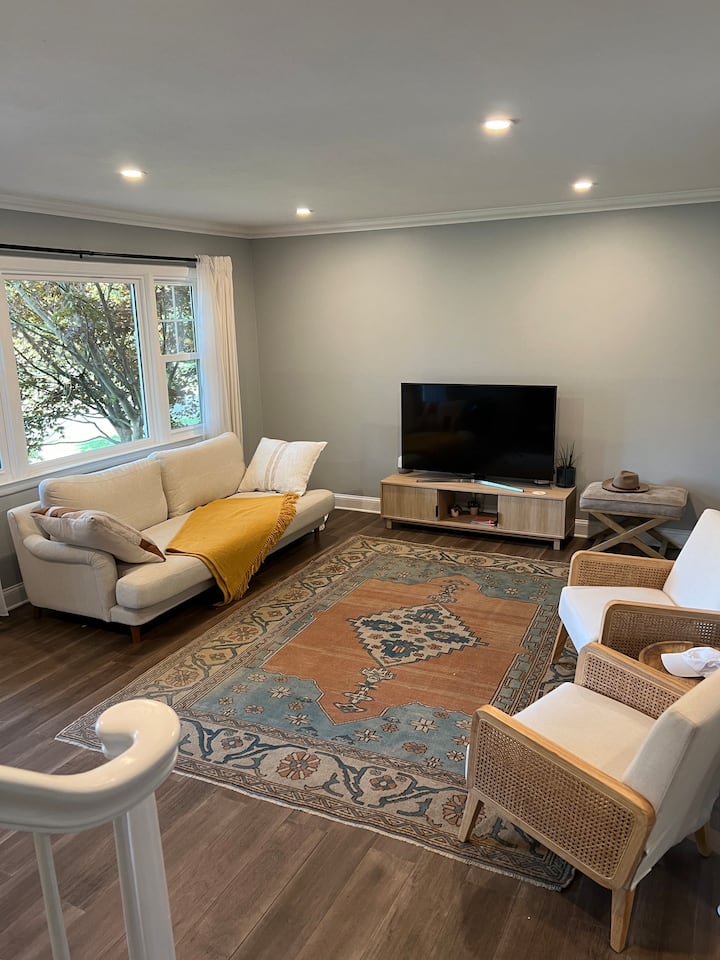 Nest Outside Of Nyc - Morristown, NJ