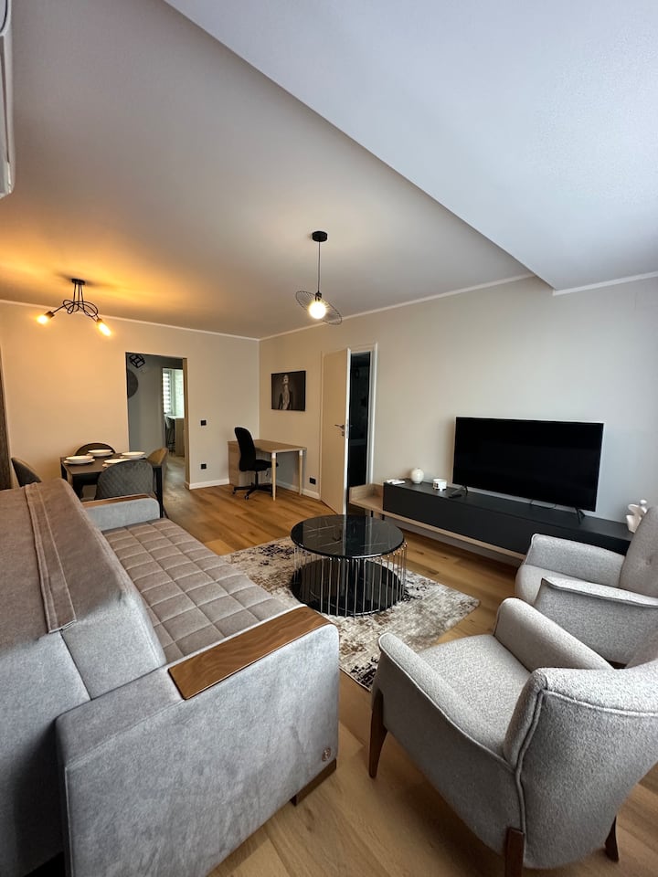 Panoramic Glamour Apartment - Bukarest