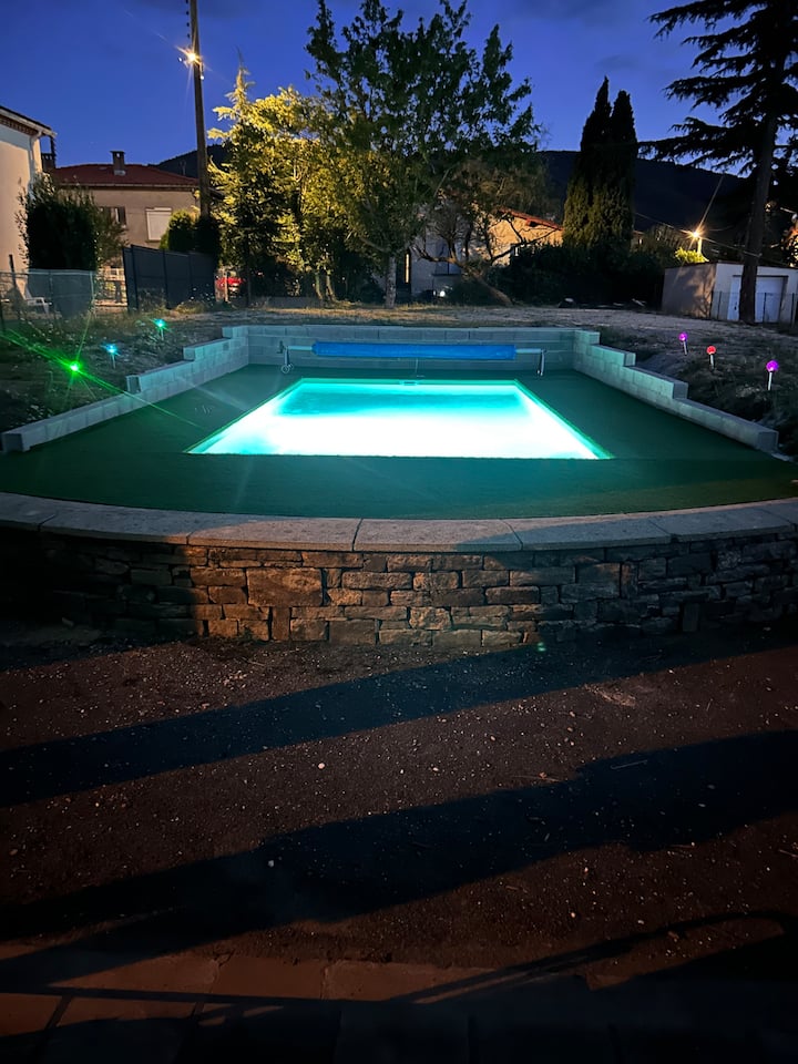 Maison, Piscine Couverte, Jaccuzi, Billard Privé - Pont-de-Larn