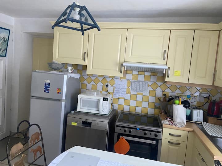 Les Lucioles Proche Du Lac Et Centre Ville - 同農萊班