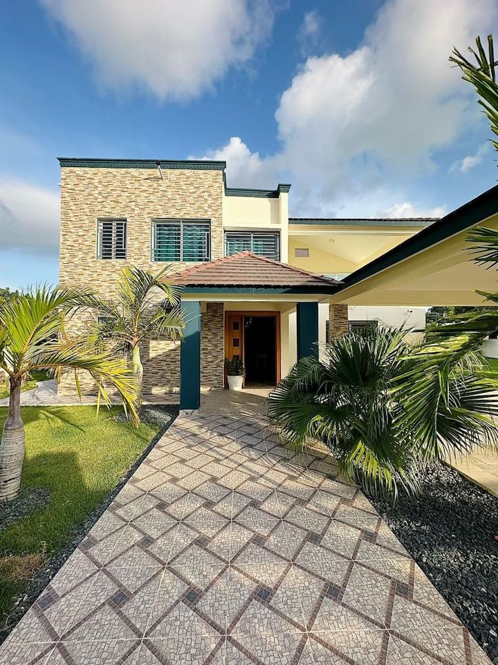 Villa Las Canas In Punta Cana - Punta Cana