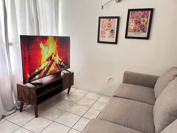 Central, Secure & Spacious Stay - Tijuana