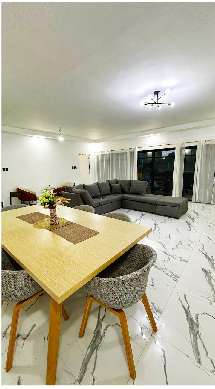 Home In San Antonio Zambales (Jash&han Suite) - San Narciso