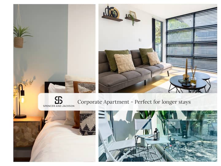 City Centre Apartment With Balcony Near University - Oxford