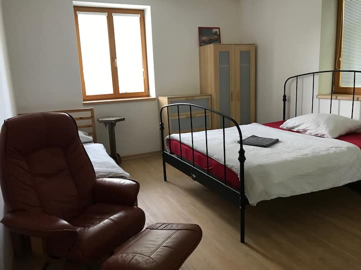 Calm Flat With Terrasse Near Prague Airport (7) - Kladno