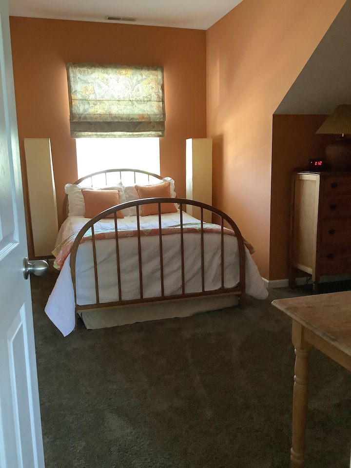 Comfy Place Near Grand Park - Zionsville, IN