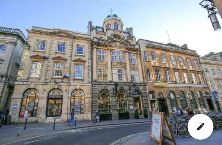 The Art Studio,  Old City Centre - Bristol