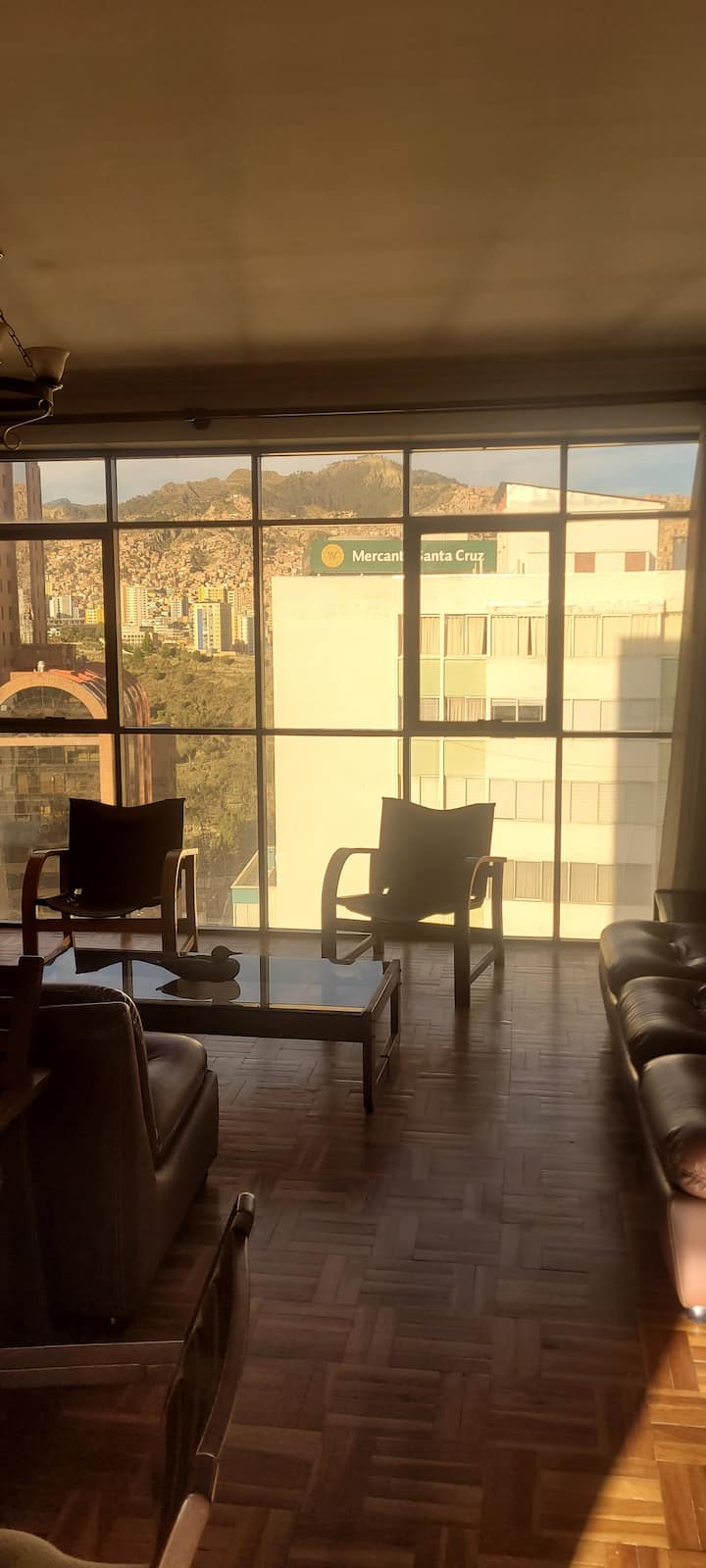 Upper Fl, 136 Mts, Good View, Sunny. 2 Bed, 3 Bath - La Paz, Bolivie